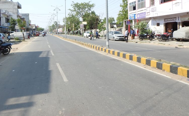 Heat Made People Miserable In Mainpuri People Confined To Homes Due To ...