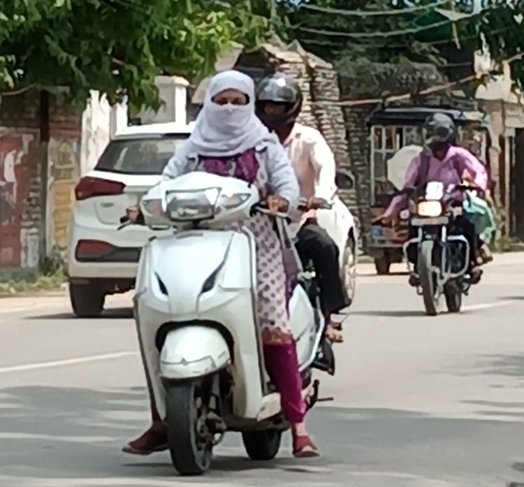 The Sun Released Sweat, It Will Rain Today - Pilibhit News - Pilibhit News:धूप ने छुड़ाया पसीना ...