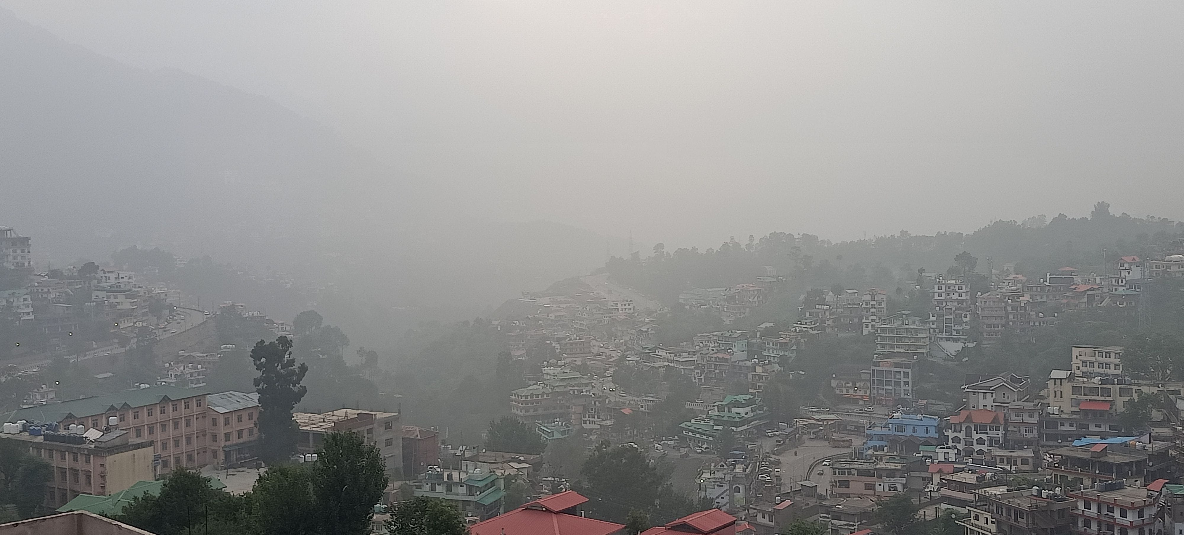 Light Rain In Solan In The Morning, Relief From Humidity - Solan News ...