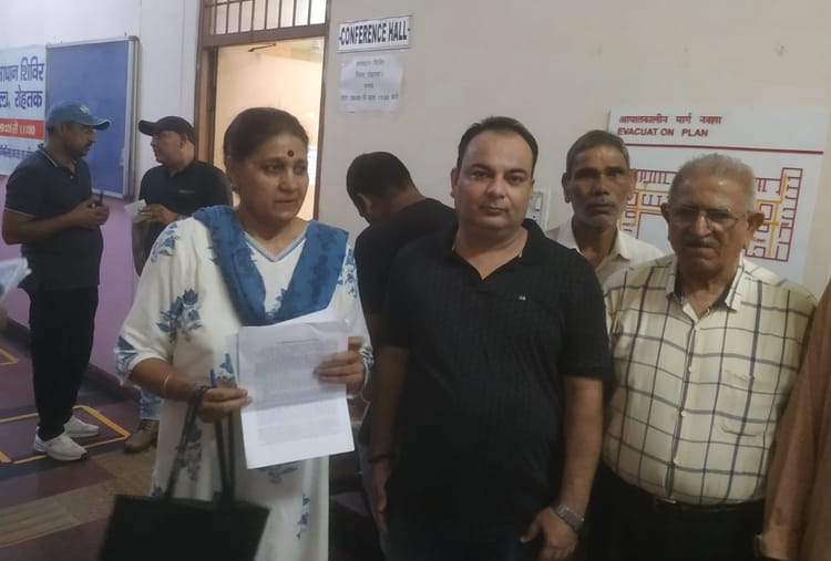 People Of Jhang Colony Troubled By Contaminated Water And Sewer ...