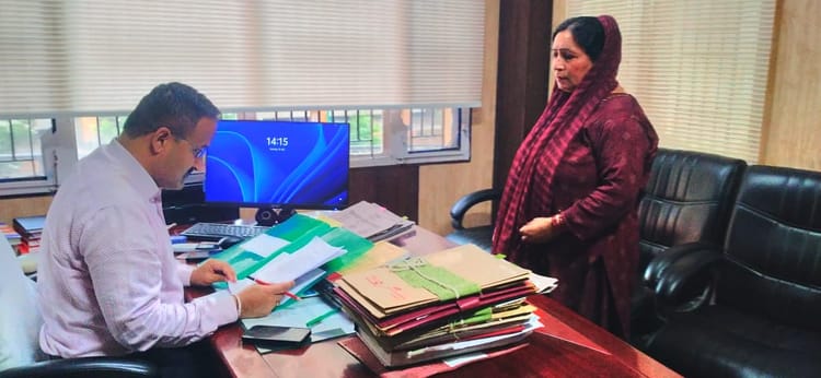 Drabil Village Woman Demanded For Security - Sirmour News - Sirmour ...