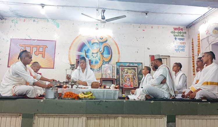 Shivalaya Echoes With The Cheers Of Bhole In The Month Of Sawan ...