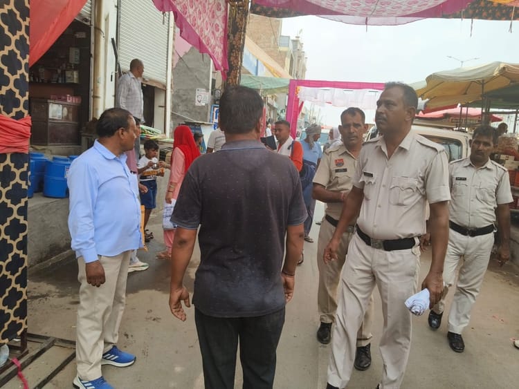 Npa Removed Encroachment From Service Road - Jind News - Jind News:नपा ने सर्विस रोड से हटाया कब्जा