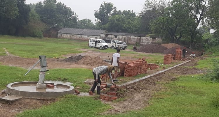 Construction Of Boundary Wall Of Rural Mini Stadium Started In Tala ...