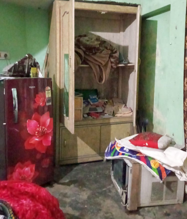 Cash And Jewelery Worth Lakhs Stolen From Businessman's House - Barabanki News - Barabanki News ...