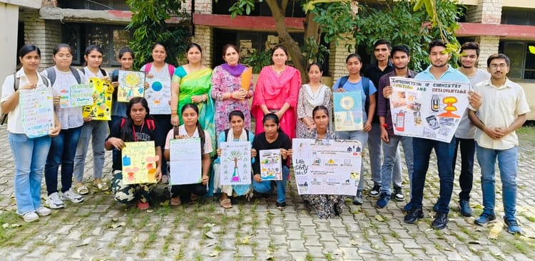 Parul In Poster Presentation, Harish First In Poster Making. - Rohtak ...
