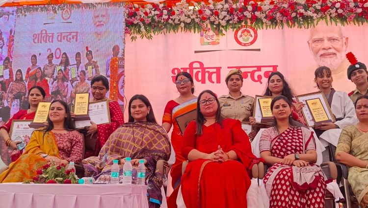 Pledge Of Security With Worship Of One Lakh Girls - Gonda News - Gonda News:एक लाख कन्याओं के ...