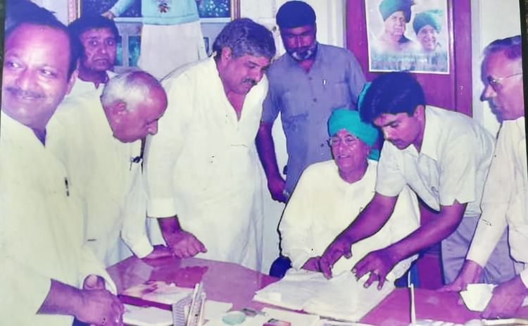 Op Chautala Became Cm After Winning From Narwana. - Jind News - Jind News:नरवाना से जीतकर सीएम ...