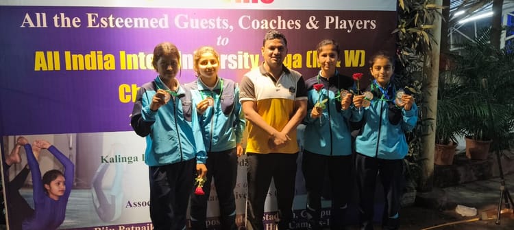 Divya Saini Won Silver Medal In Archery Competition - Mahendragarh ...