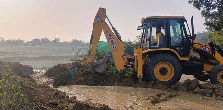 Banned Mangur Fish Found In 40 Bigha Pond - Hardoi News - Hardoi News ...