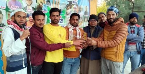 Royal Nawab Beat Indra By 32 Runs - Rampur News - Rampur News:रॉयल नवाब ...