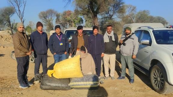 56 Kg 550 Grams Of Doda Poppy Recovered From Bike Riding Youth ...