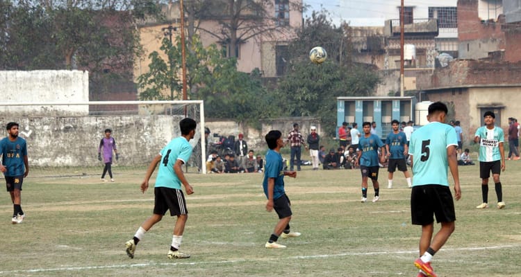 Football: Roorkee Defeated Ramnagar 3-1 - Rampur News - फुटबॉल :रुड़की ...