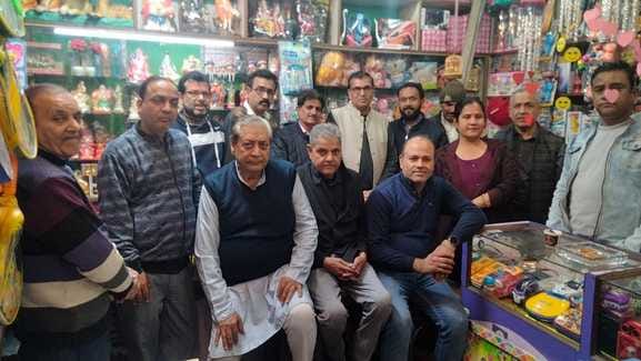 City Council Team Requested Traders Not To Encroach - Rewari News - Rewari News:नगर परिषद की टीम ...