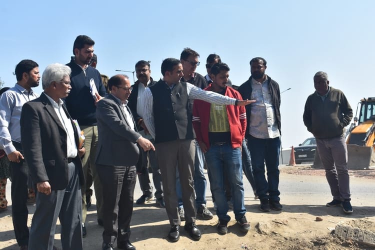 Ip Cameras Will Be Installed In 200 Meters At Bhigan Toll, Construction ...