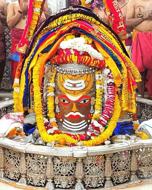 Baba Mahakal Decorated With Tripund And Chandra On His Head In Bhasma ...