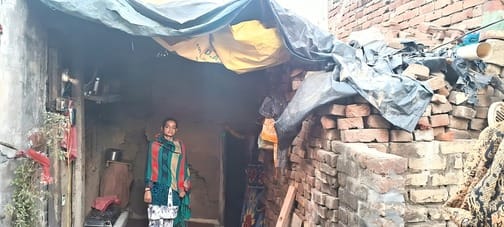 When Will The Woman Get A House - Saharanpur News - Saharanpur News ...