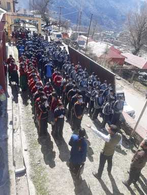 People Made Aware About Cleanliness In Nagar Panchayat Chirgaon ...