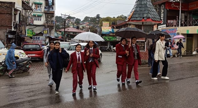 Due To Rain, Roads Became Swamp During Four Lane Work, Difficulties ...