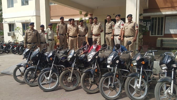 Kotwali Police Station Exposed A Vehicle Theft Gang, Four Accused ...