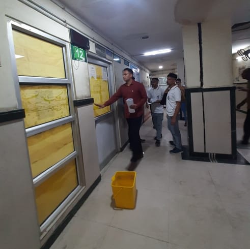 The Roof Of The District Civil Hospital Is Leaking Even Without Rain ...