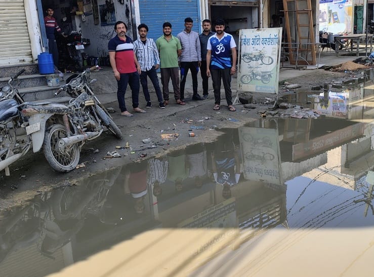 Drain Overflows On Bega Road, Contaminated Water Fills The Road ...