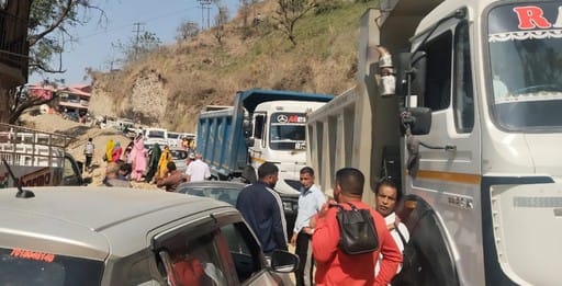 There Is A Jam Due To The Construction Work Of Nh-03 In Tauni Devi ...