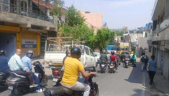 Traffic Jaam In Nahan=kalaamb And Ponta - Sirmour News - Sirmour News ...