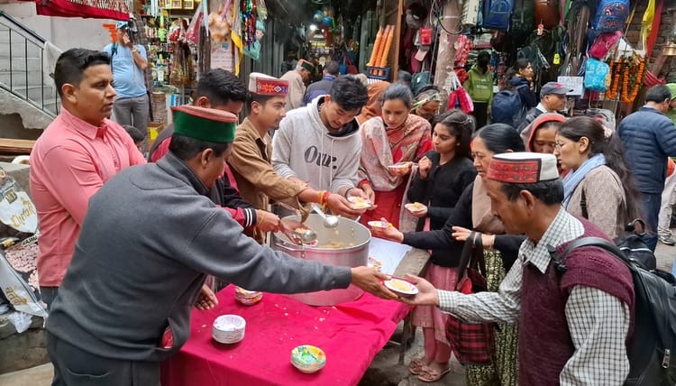 Hanuman Janmotsav Celebrated In Tapu And Lower Dhalpur - Kullu News ...