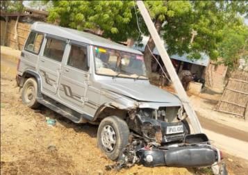 Bolero Crushed Bike Riders, One Dead, Other Seriously Injured - Gonda News - Gonda News:बाइक ...