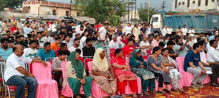 Villagers Protested Against Chemical Industry In Jatpur - Una News ...