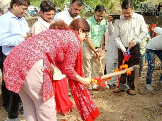 Bhagirathi Effort Started To Save Chandrawal River - Mahoba News ...