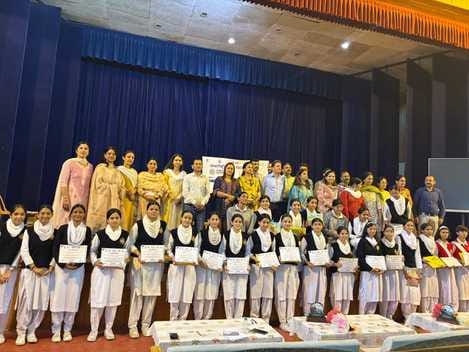 Preeti Of Portmore School First In Painting Competition - Shimla News ...