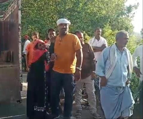 Two Bike Riders Died In A Collision With A Truck, One Seriously Injured ...