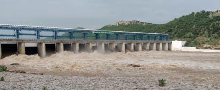 Water Released From Dams, Yamuna And Betwa Overflowed - Hamirpur News ...