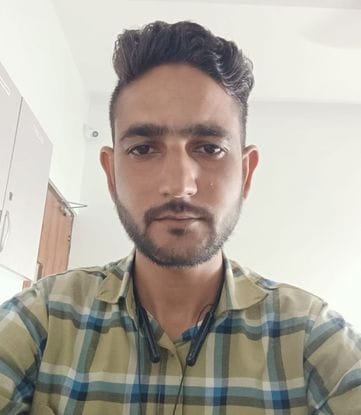 There Is No Roadways Bus Facility For Workers And Employees In Imt ...