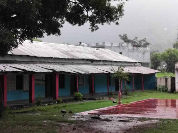 Dilapidated School Building, Children's Lives In Danger, What Kind Of ...