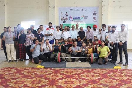Women Won Gold Medals For 'aasmita' By Lifting Weights - Jammu News ...
