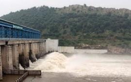 Water Released From Lahchura Dam, Alert In 15 Villages - Mahoba News ...