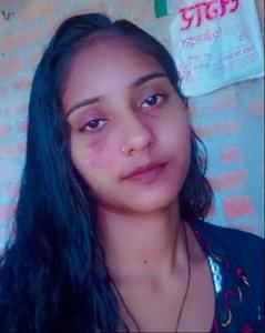 Teenage Girl's Body Found Hanging From A Noose Inside The House - Unnao News - Unnao News:किशोरी ...