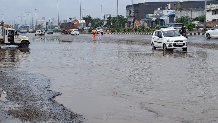 House Collapsed In Israna Due To Rain, Waterlogging Increased ...