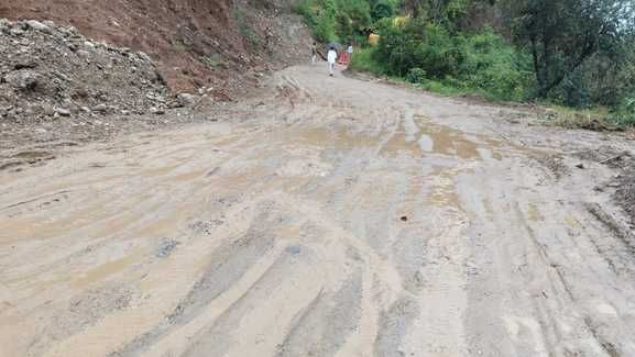 Road In Kolhu Siddh And Tauni Devi Is In Bad Condition Due To Rain ...