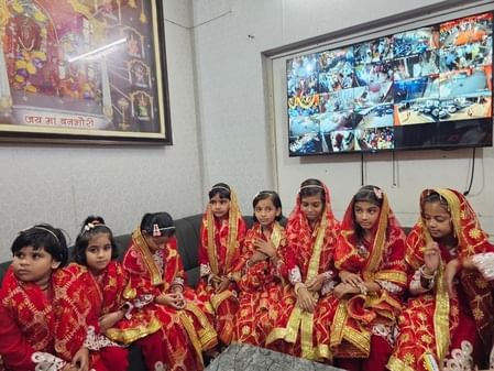 Devbhoomi temple celebrates Navratri with 400-year-old eternal flame ...