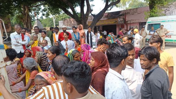 Unnao News - Unnao News - Unnao News:डंपर की टक्कर से सिर के बल गिरी महिला की मौत