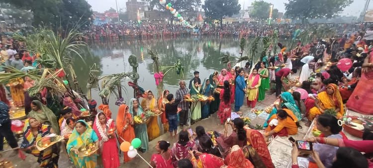 The Sun God Rose Above The Leaves Of The Kelwa Plant... - Azamgarh News ...