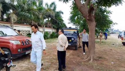 Unnao News - Noida News - Noida News:वसुंधरा रिजॉर्ट पर कब्जे को लेकर फिर आमने-सामने दोनों पक्ष