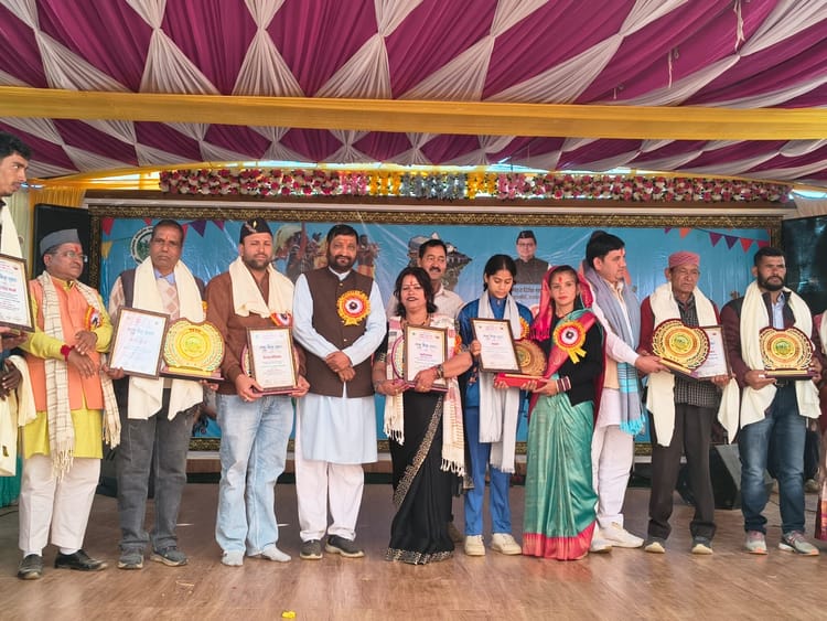 Nandasain Mela: Dhol Damaun Performed By Thirkaya - Chamoli News ...