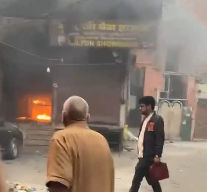 A Short Circuit Caused A Fire In A Shop, And A Cylinder Exploded ...