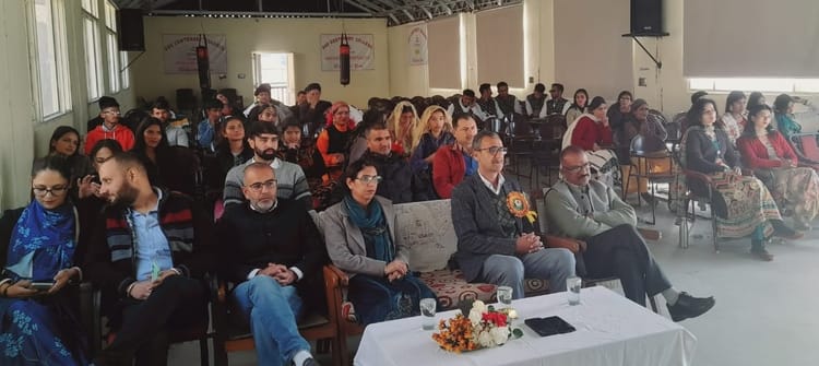 Constitution Day Celebrated At Dav College, Kotkhai - Rampur Bushahar ...