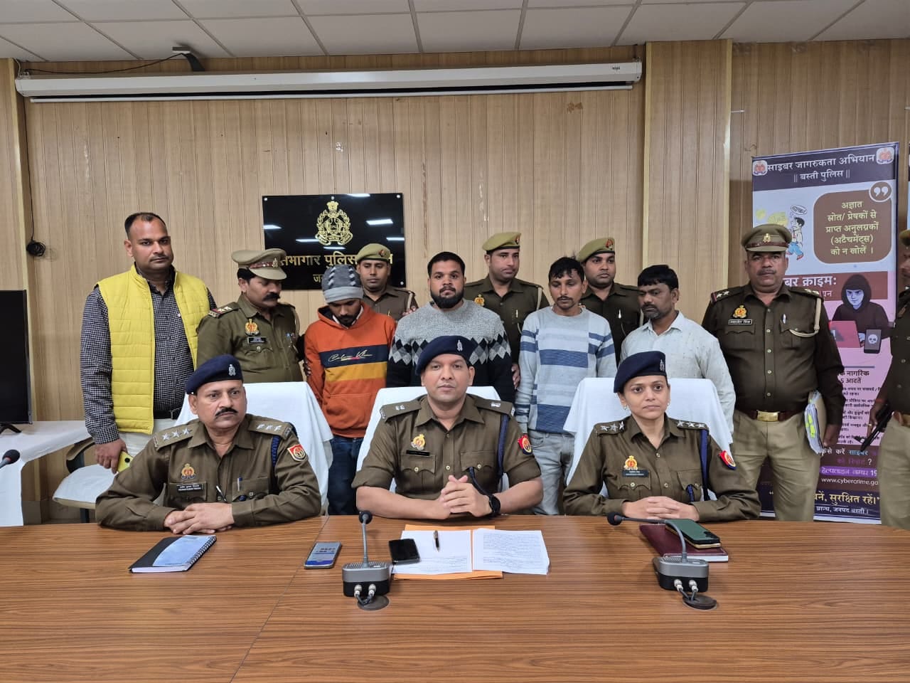 Four Members Of A Gang Involved In Stealing Diesel From Vehicles Arrested - Basti News - Basti ...